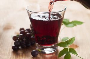 Does Grape Juice Make You Poop and Cause Diarrhea? (Explained!)
