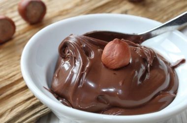 Does Nutella Expire? (All You Need to Know)