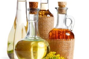 Best Flavorless Oils (All You Need to Know)